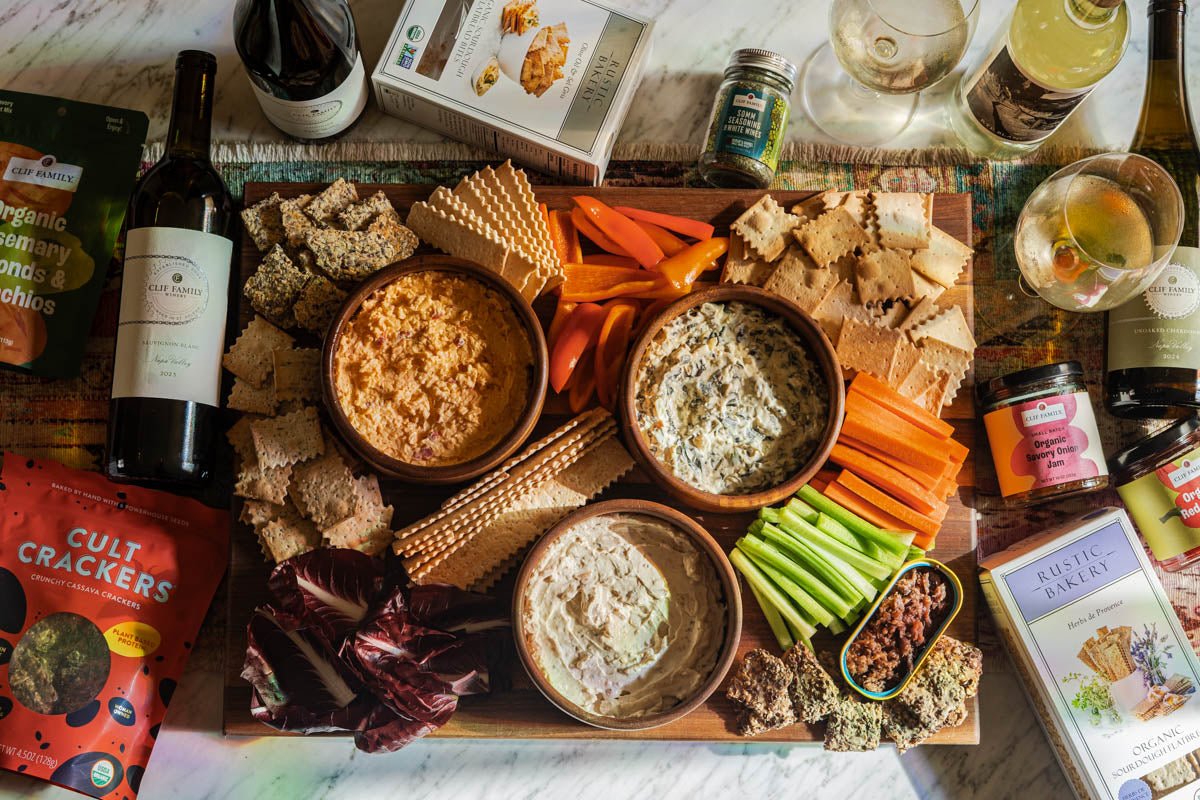 Dipsgiving: Easy Holiday Dip Recipes - Starters for Festive Entertaini ...